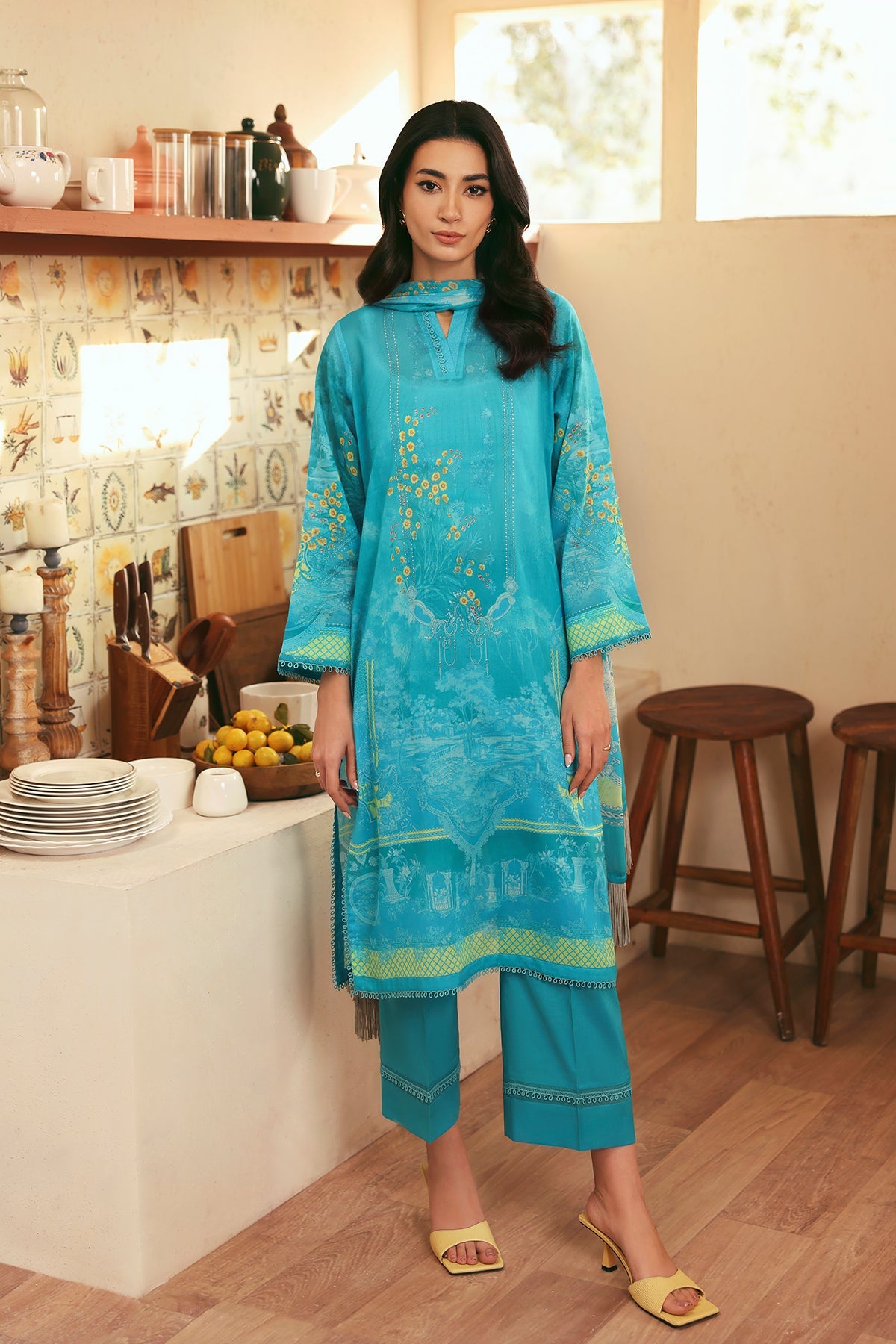 Sahar | Selene 25 | Oceanic Petals – Hoorain Designer Wear