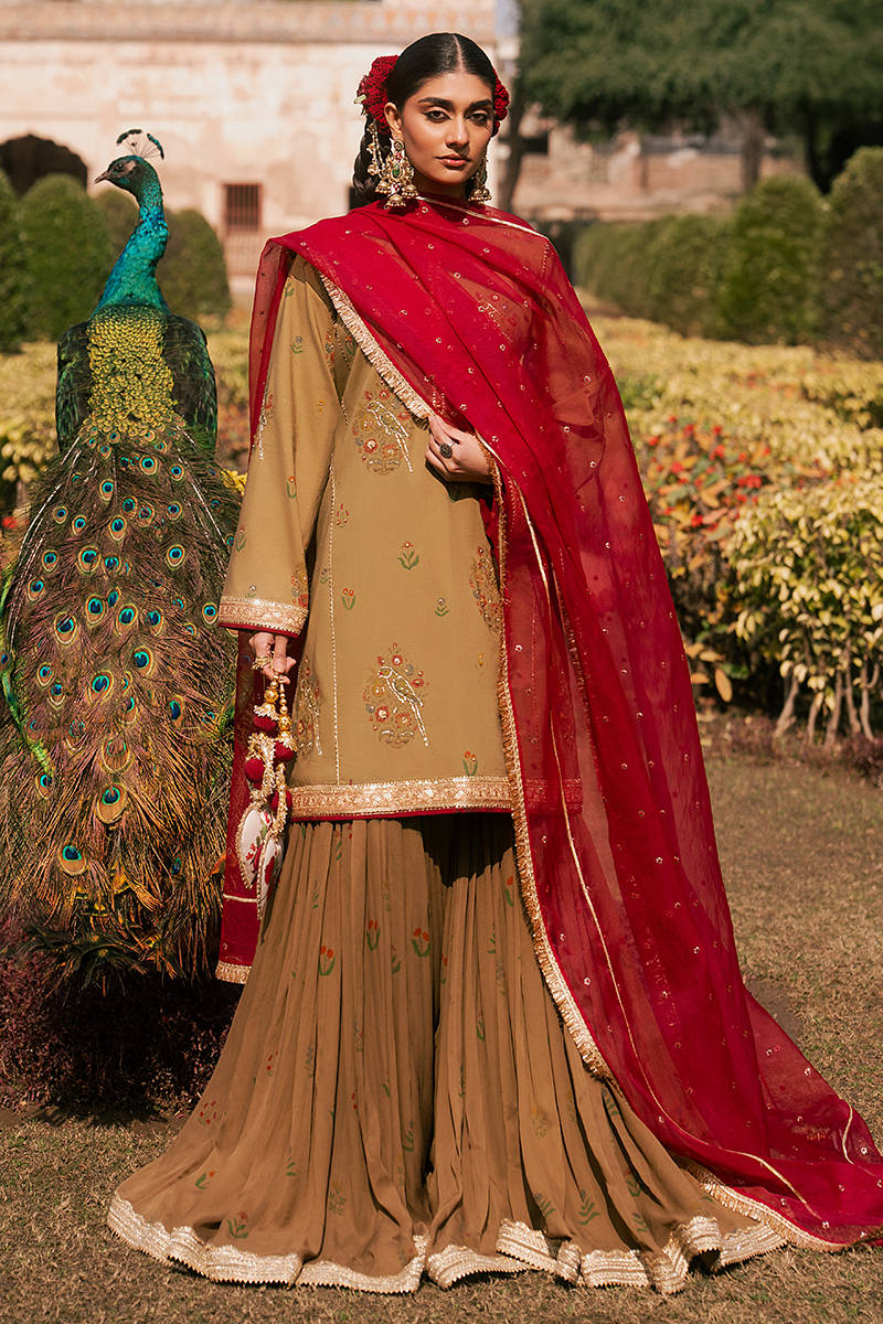 MNR | Guftagu Eid e Bahar | Noor e Dastaan – Hoorain Designer Wear