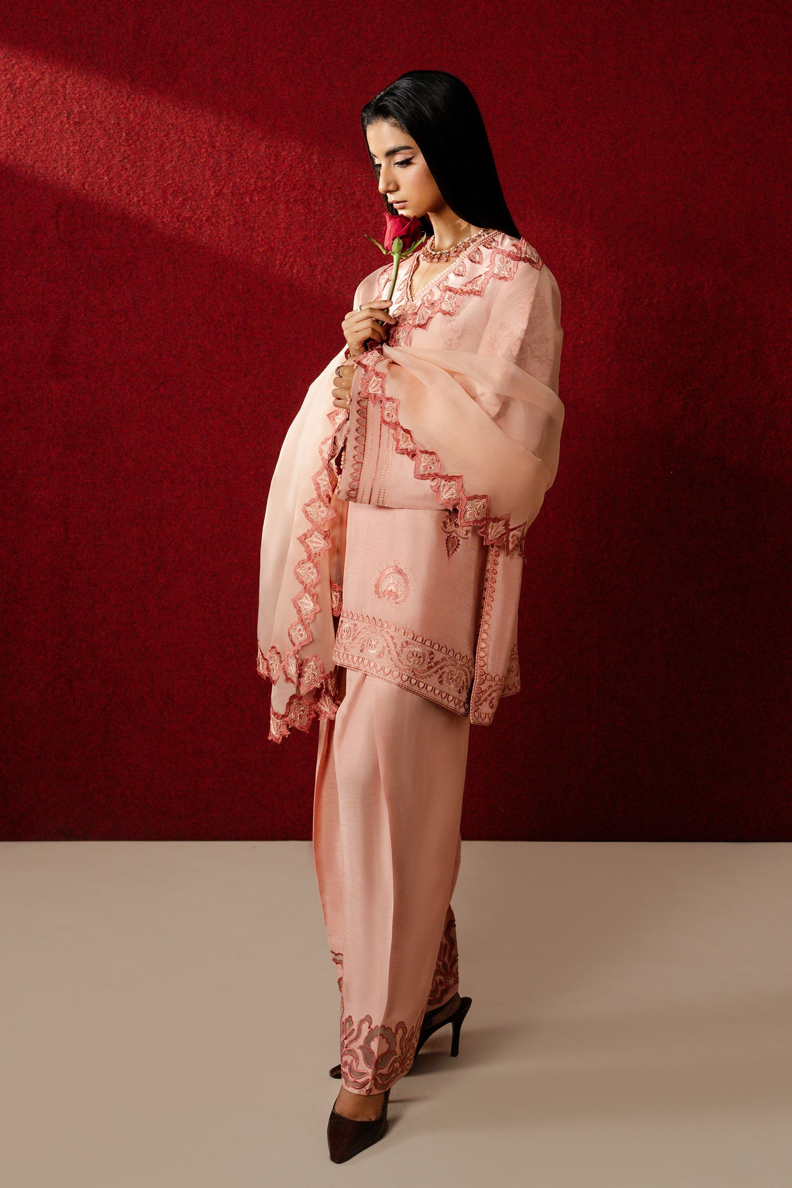 Zaha | Serae Pret | ROSELYNNE – Hoorain Designer Wear