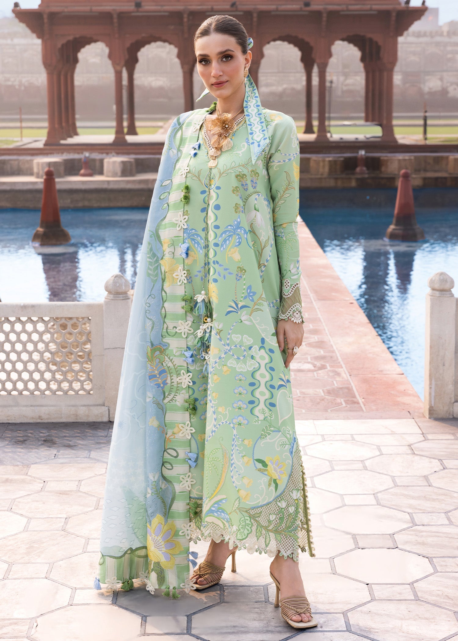 Crimson | flow lawn 26 | OUT OF MANY HEARTS-D6B – Hoorain Designer Wear