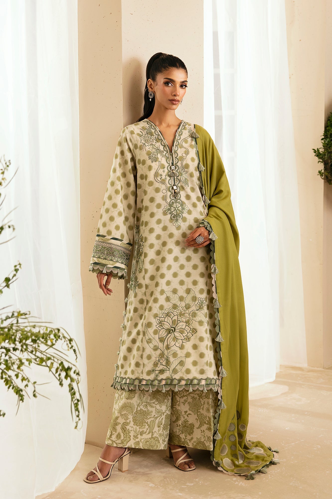 Ethnic | Rozana Winter Collection | ET-11 – Hoorain Designer Wear
