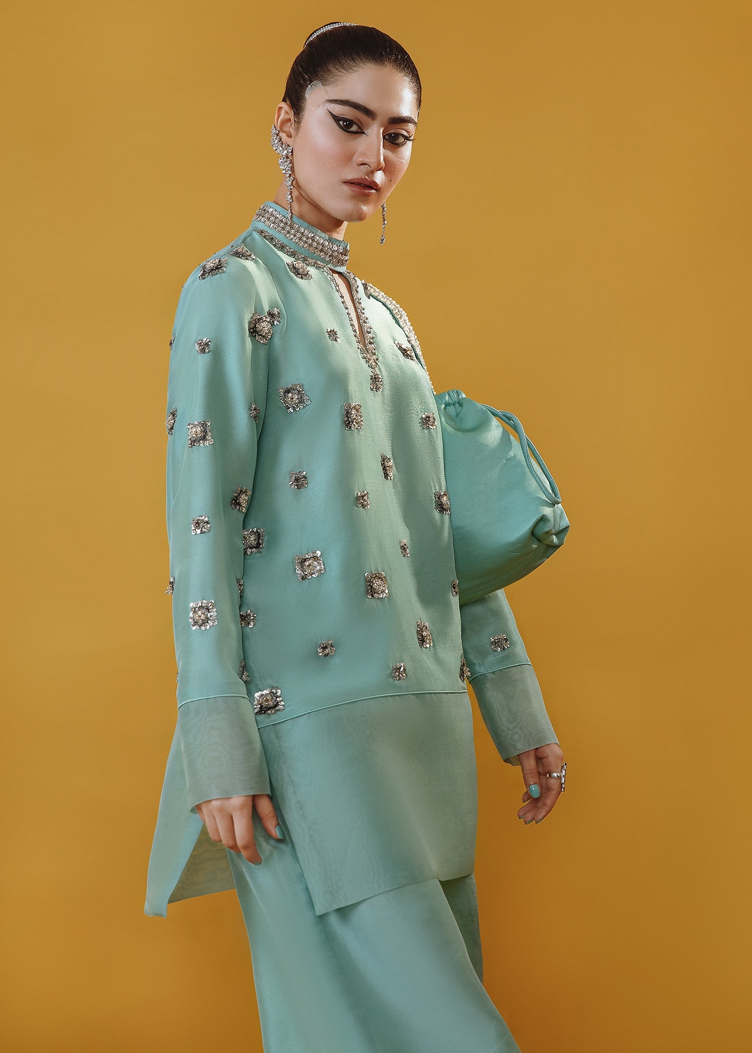Hussain Rehar | Basic Not Basic | Gladiolus – Hoorain Designer Wear
