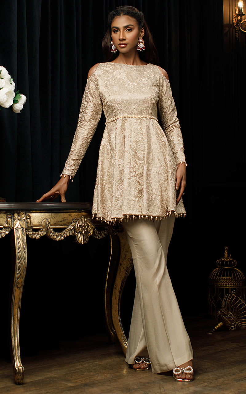 Threads and Motifs | Formal Dresses 24 | 7934.1 – Hoorain Designer Wear