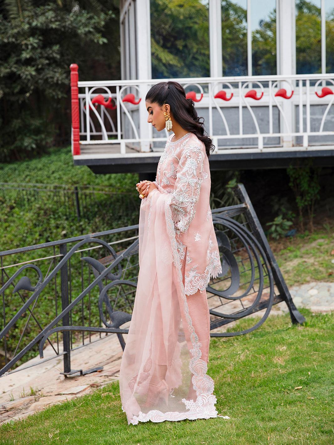 Amroz Atelier | Aerien Formals | Leia – Hoorain Designer Wear
