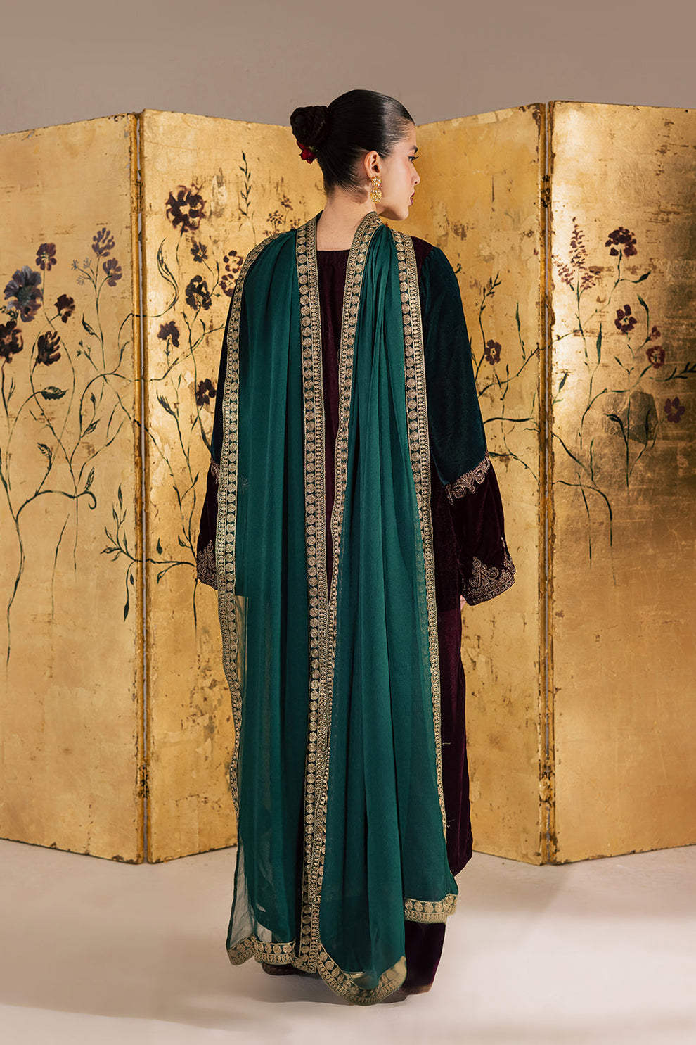 Vanya | Velvet Muse | KV-58 – Hoorain Designer Wear